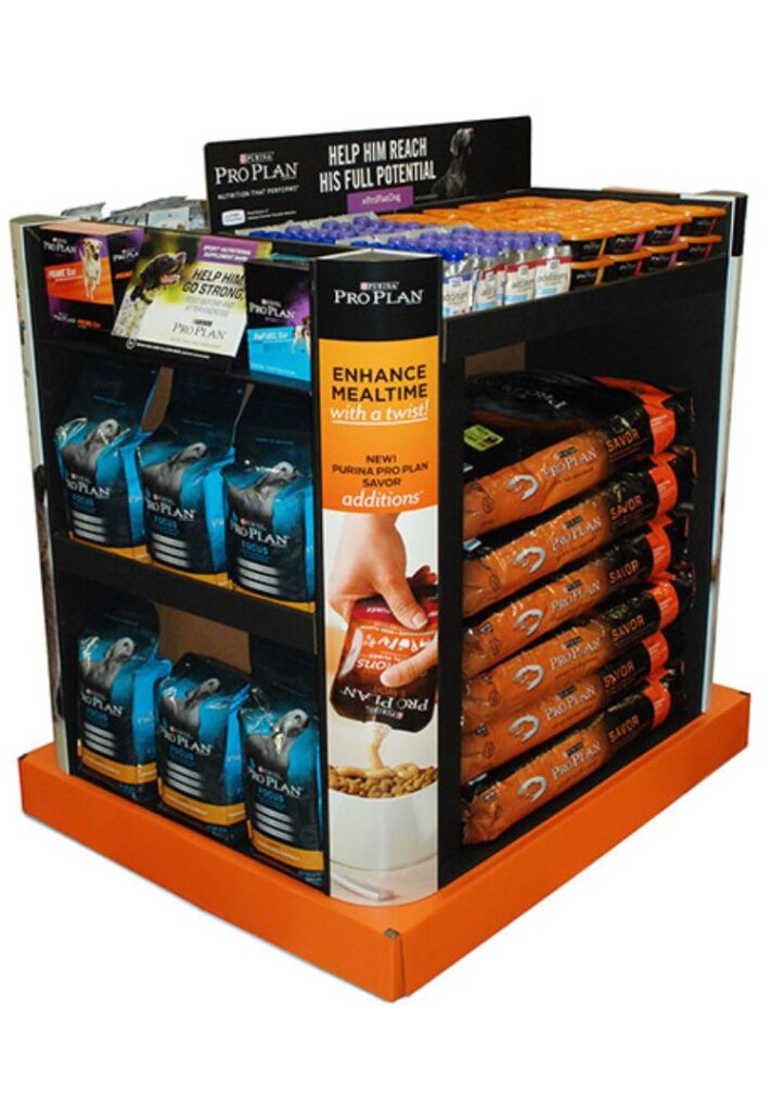 Custom Pet Store Retail Displays | Great Northern Instore